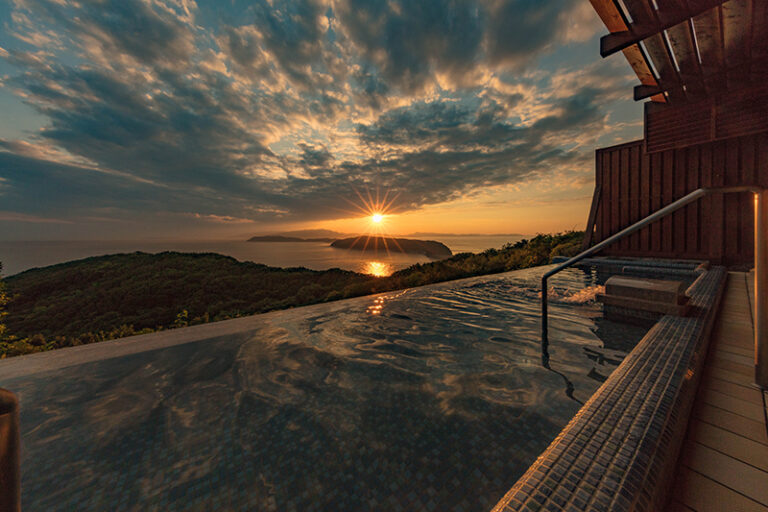 KYUKAMURA HOTELS - National Park Resorts of Japan